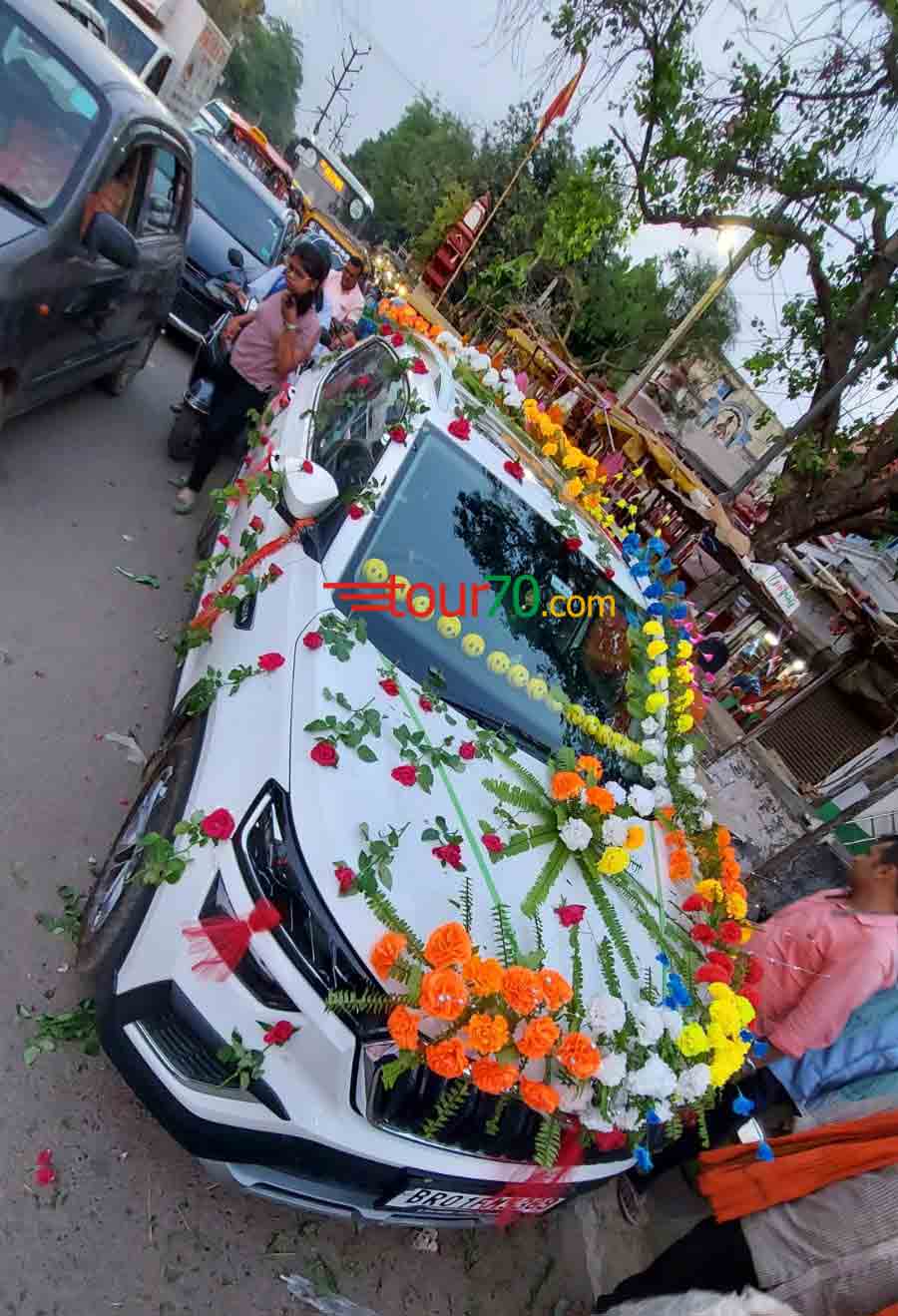 Marriage Wedding car rental in patna Skoda Kushaq rented by Mashal