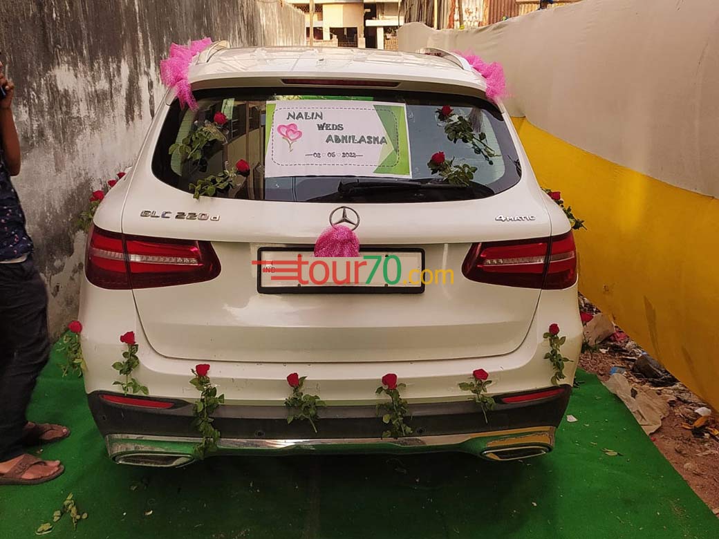 Wedding car Mercedes on rent in Patna Booked by Mr Piyush